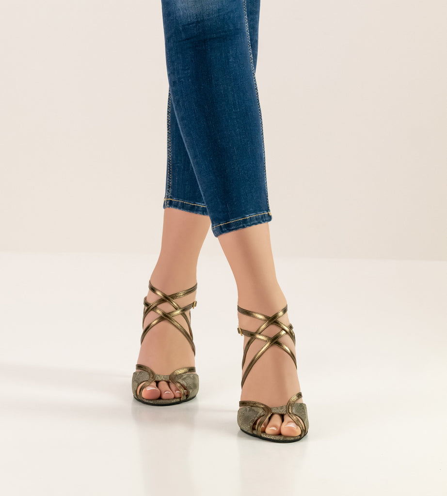 Nueva Epoca Penelope – Strictly4dancers.com